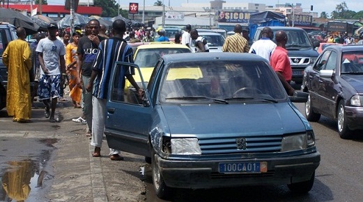 Côte d’Ivoire: 700 000 F exigés aux woro-woros pour régulariser leur ...