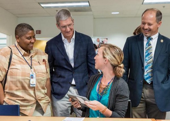 Tim Cook inaugure de nouveaux locaux en Israël - LeBabi.net