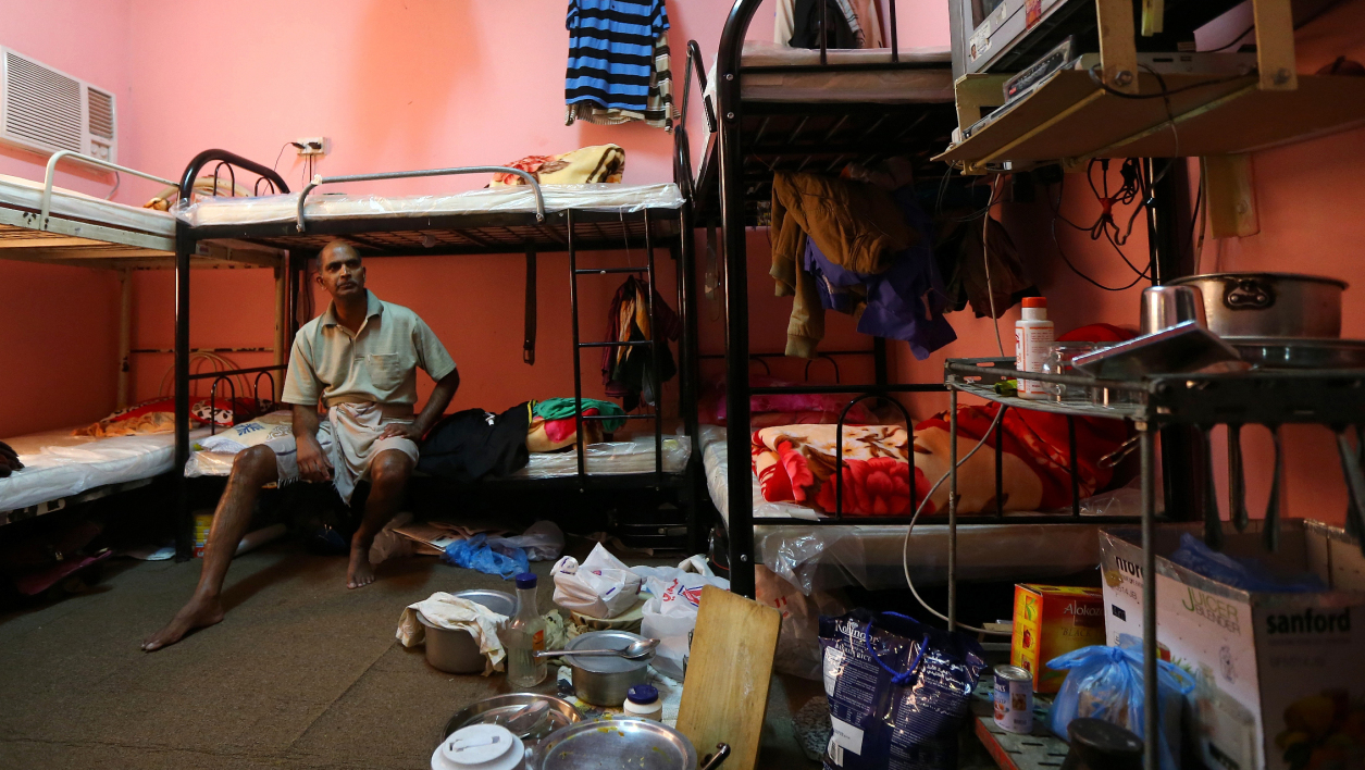 Mondial-2022 au Qatar: les travailleurs migrants victimes d'abus ...
